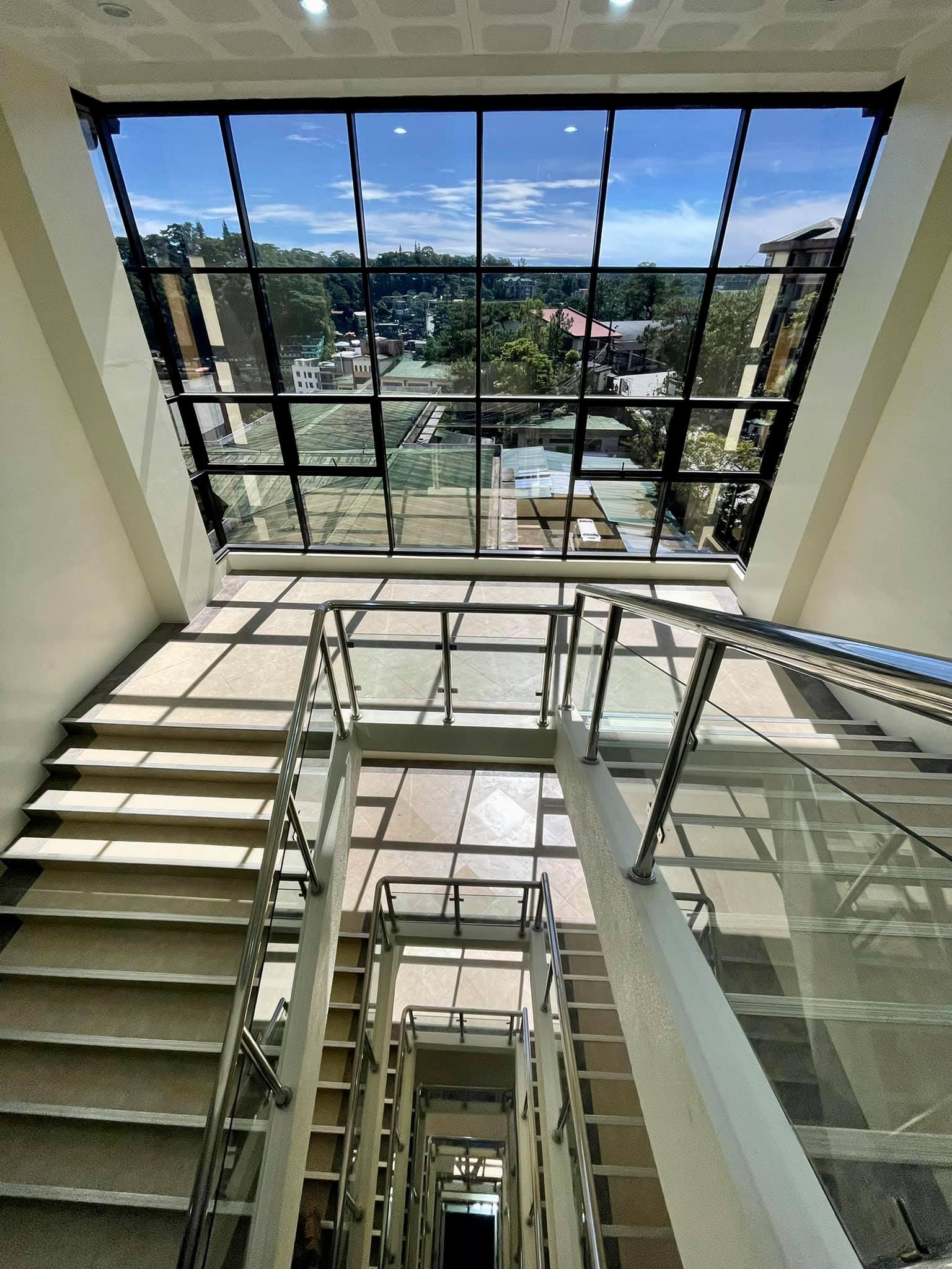 SLU Sacred Heart Medical Center